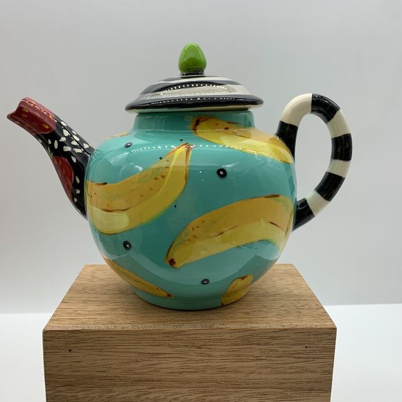 Droll Desings | Kitchen | Droll Designs Teapot Green With Bananas Very ...